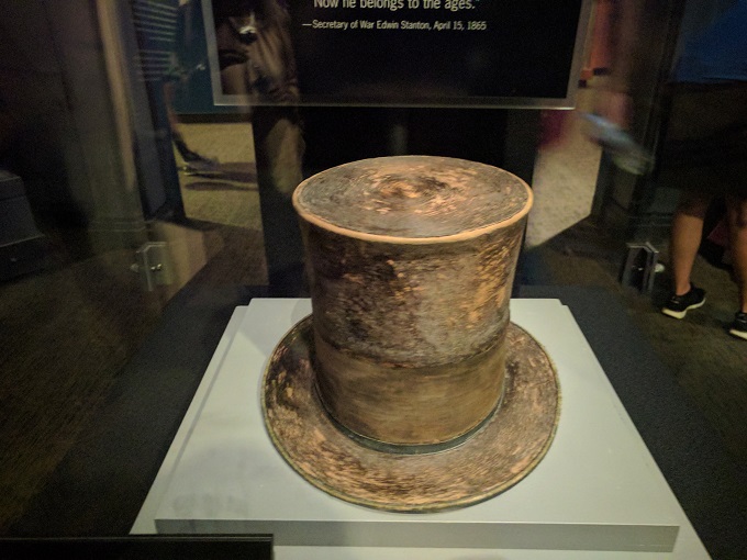 Abraham Lincoln's hat - No Home Just Roam