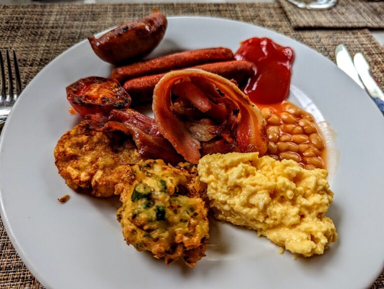 Hilton Mauritius Resort & Spa - Buffet breakfast options 1 - No Home ...