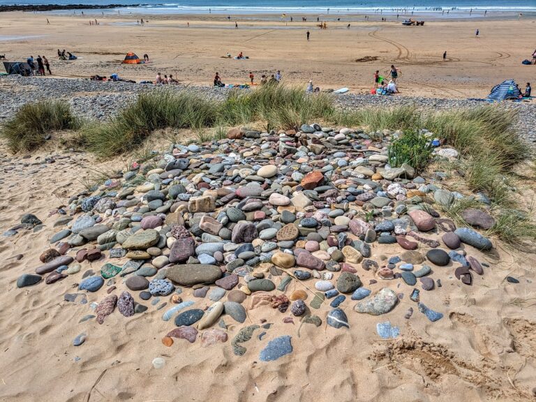 How To Find Dobby's Grave At Freshwater West Beach In Wales (Harry ...