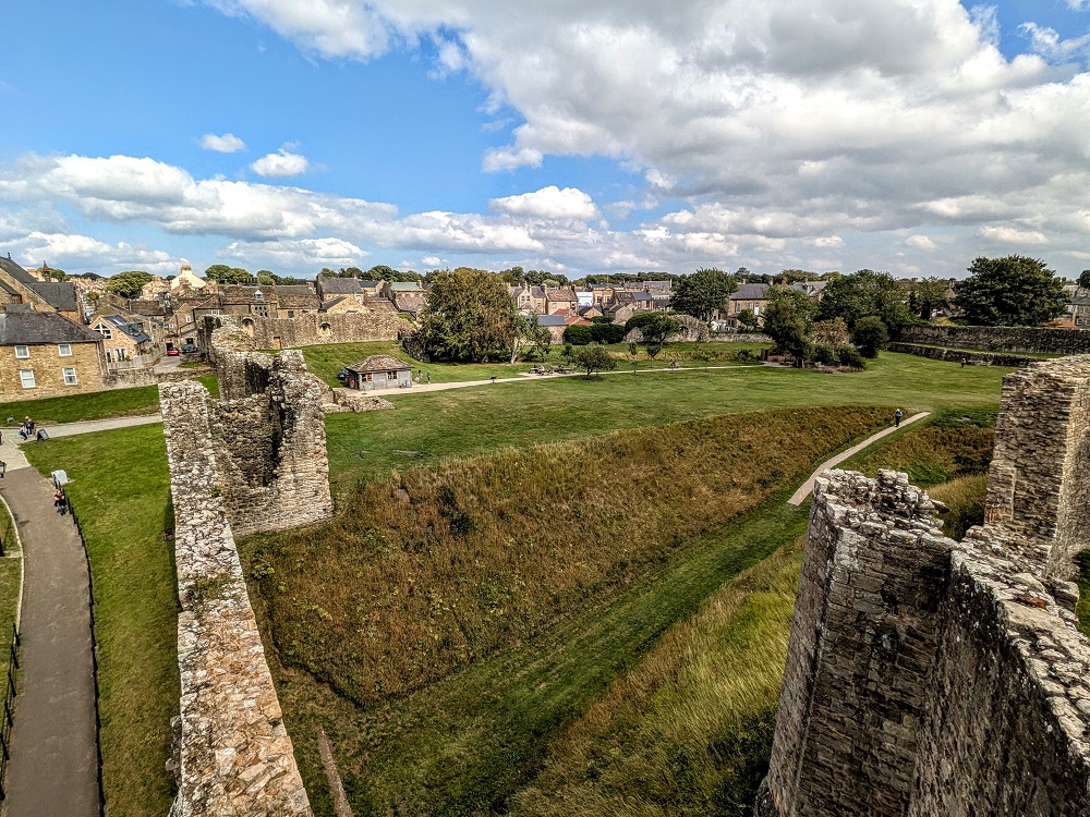 Visiting The Pet-Friendly Barnard Castle (Part Of English Heritage ...
